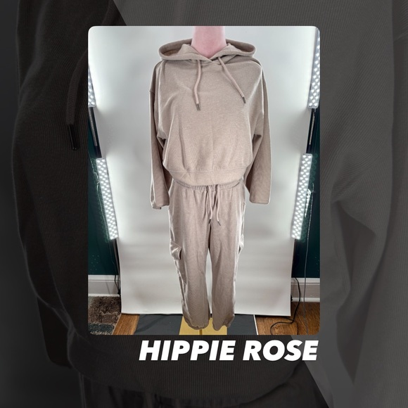 Hippie Rose | Pants & Jumpsuits | Euc Hippie Rose Knit Loungewear Set ...